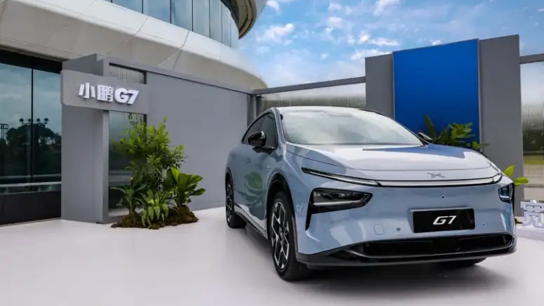 小鹏G7：25万级SUV的AI革命，重新定义智能汽车满配标准_科技湃-商业新知