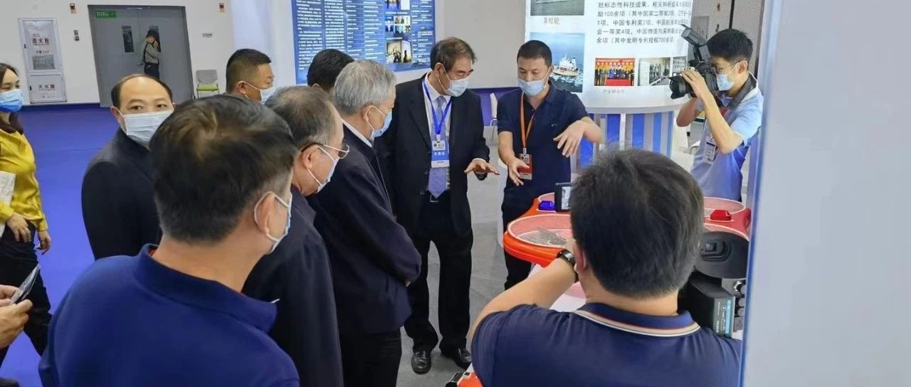 飞行救生圈、飞行救援艇双剑合璧，开天眼无人机亮相厦门展会_无人机网-商业新知